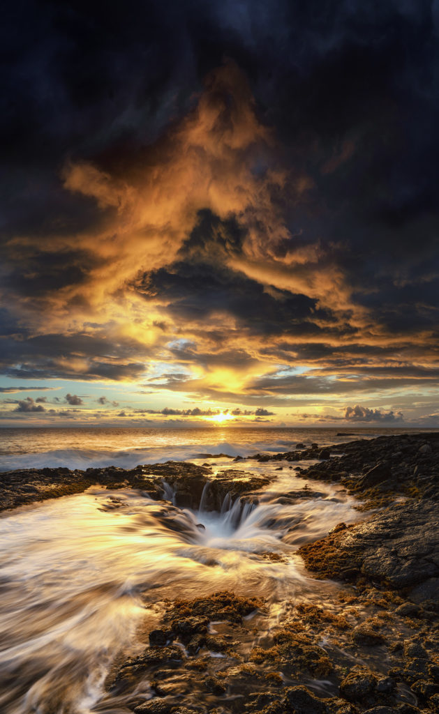 Clouds mimic the earth